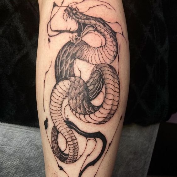Discover the Depth of Snake Tattoos: Symbolism. Designs | VEAN TATTOO ...