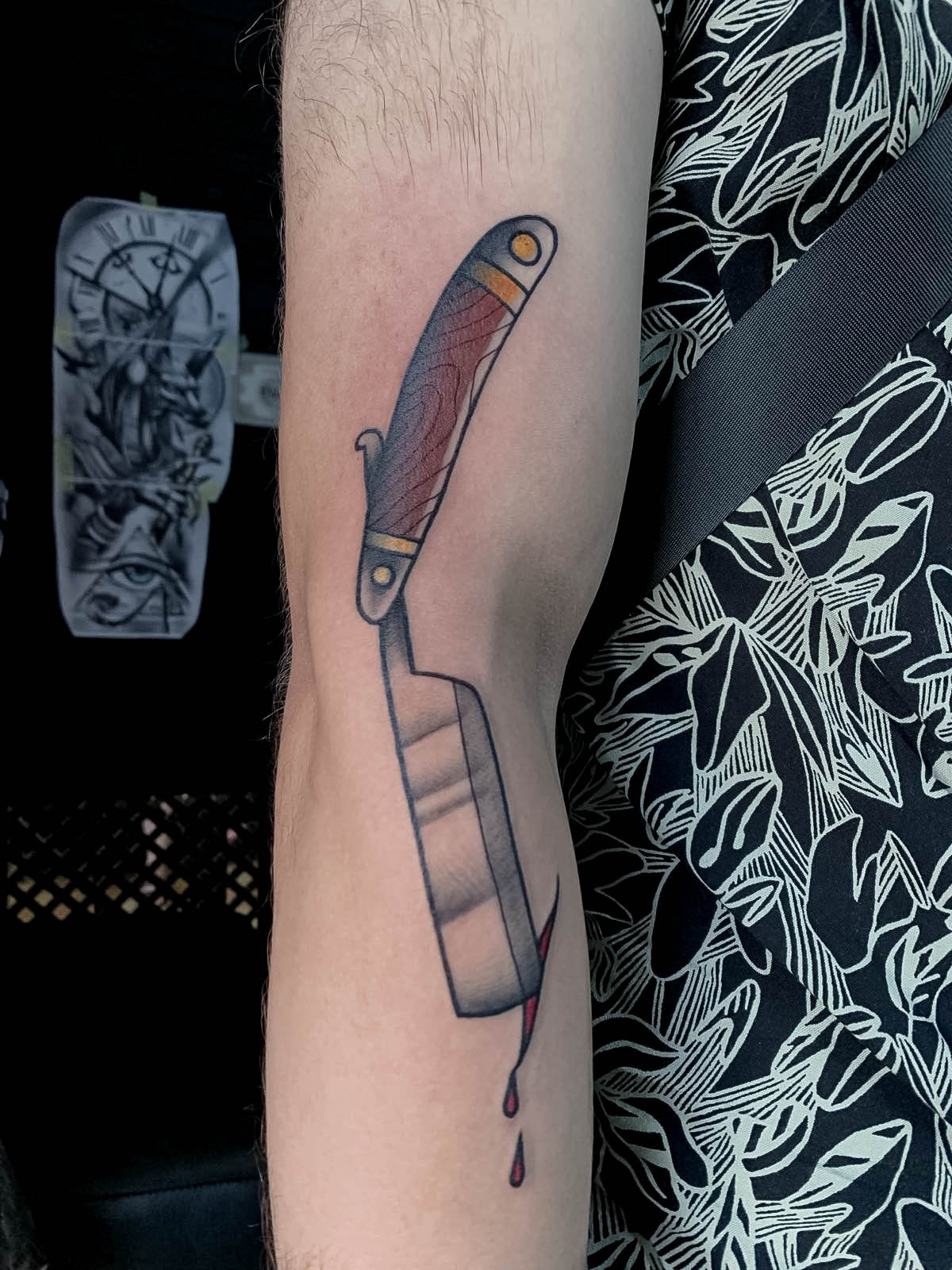 Old School Tattoos: Classic Designs and Timeless Symbolism | VeAn Tattoo