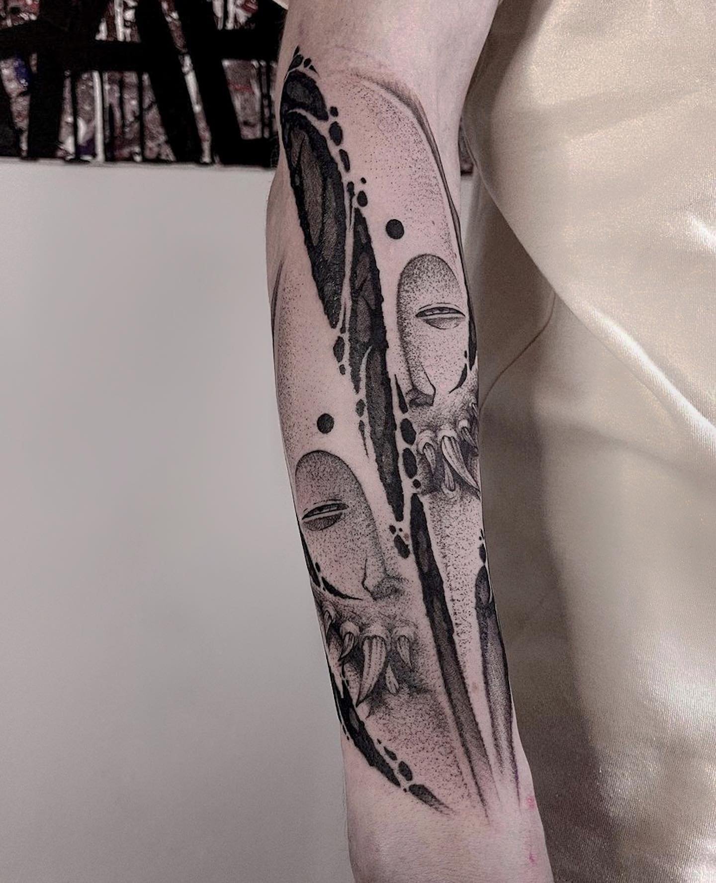 Large Tattoos: Artistry on Your Body | VeAn Tattoo