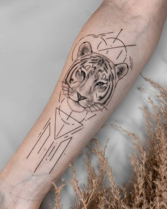 Tiger Tattoo: Embodying Strength, Protection, and Freedom. - VeAn Tattoo